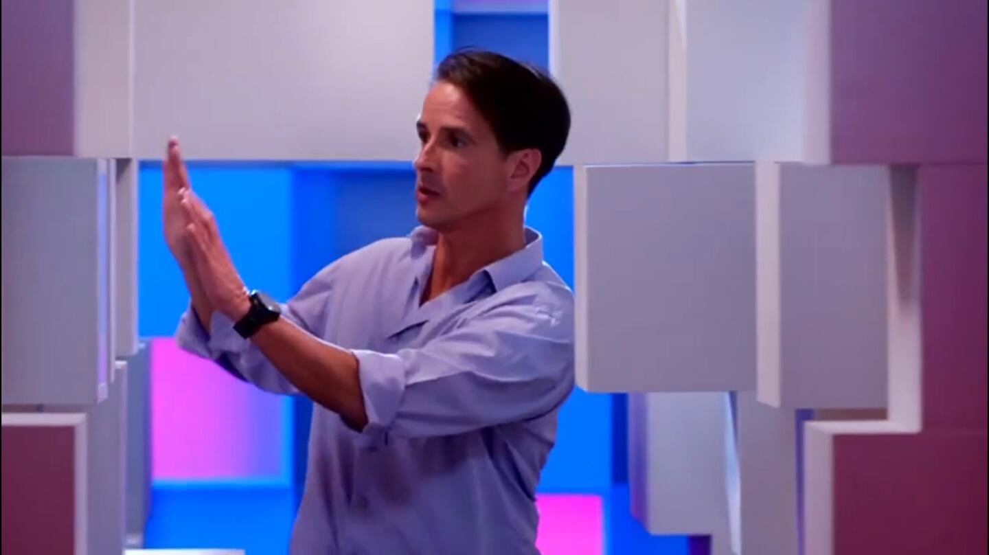 Gonzalo Escobar de Oki Doki llega al estreno de La Casa de los Famosos ...