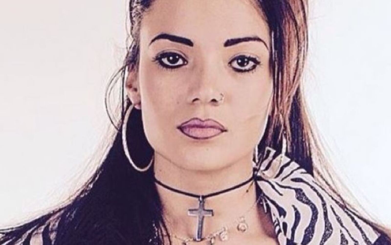 Jennifer Arenas, la actriz detrás de Mireya en La vendedora de rosas ...