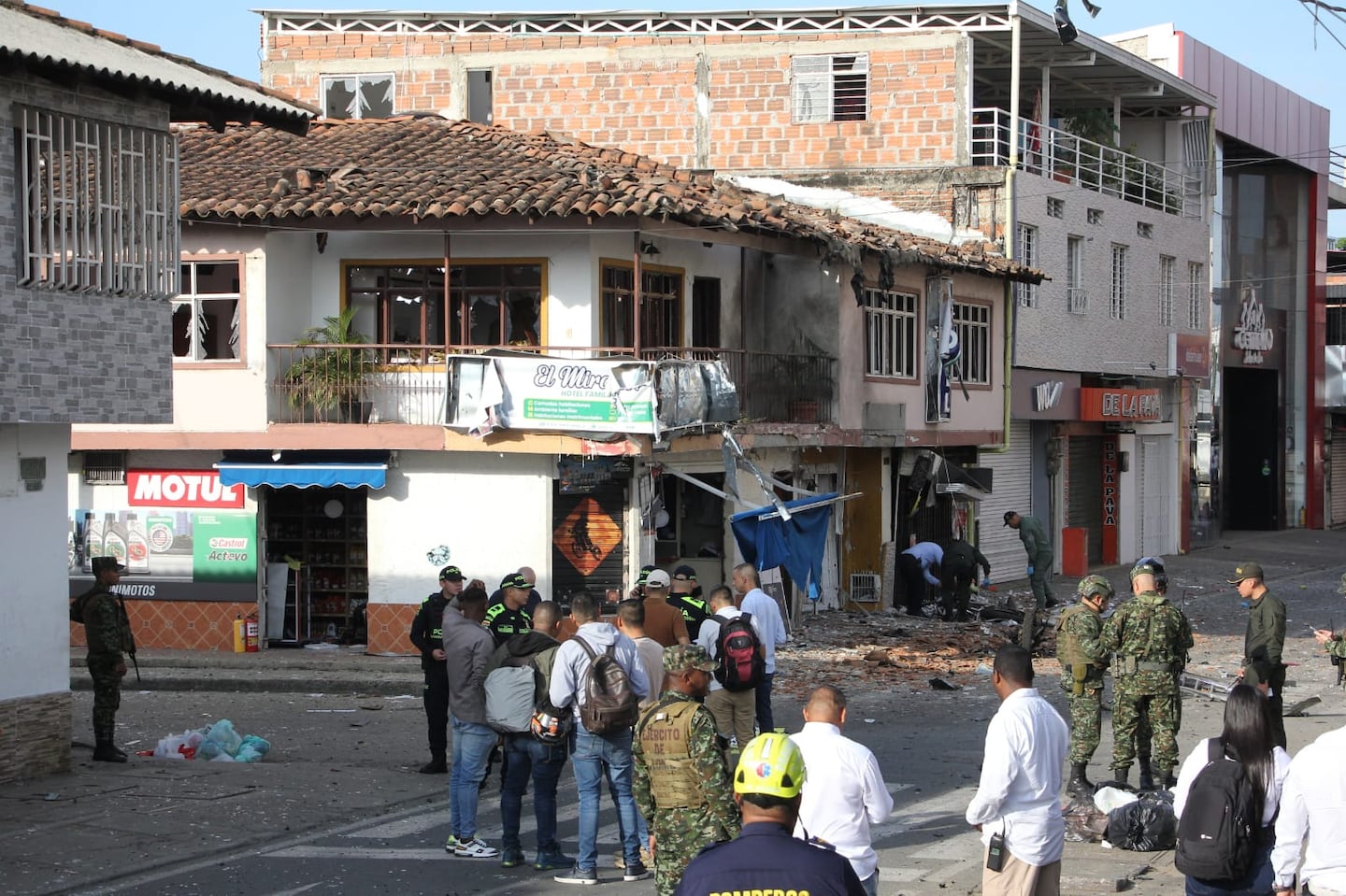 Jamundí: fotos del atentado con moto bomba a un hotel – Publimetro Colombia
